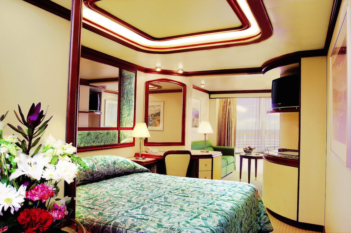 Diamond Princess Cruise Ship & Deck Plans