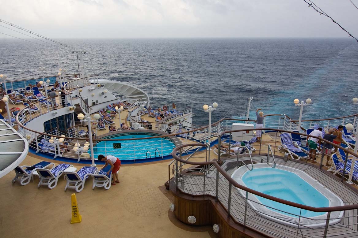 Diamond Princess Cruise Ship & Deck Plans