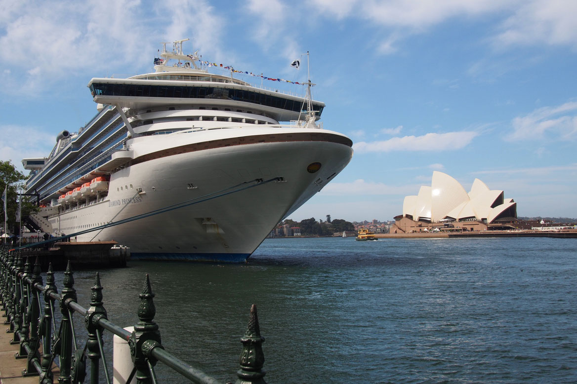 Diamond Princess Cruise Ship & Deck Plans